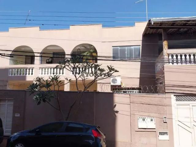 Casa / Sobrado para Venda em Uberaba/MG Mercês 3 Quartos