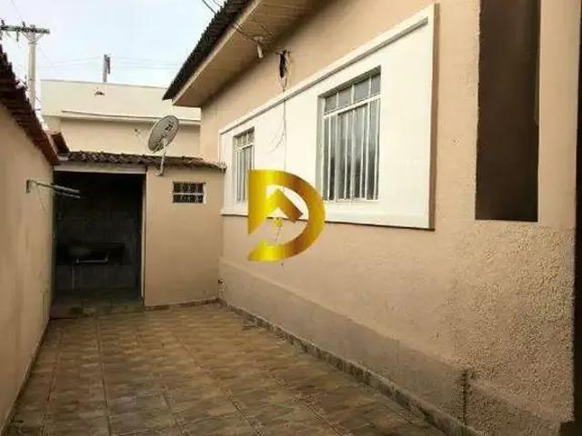 Casa / Sobrado para Venda em Uberaba/MG Nossa Senhora da Abadia 3 Quartos