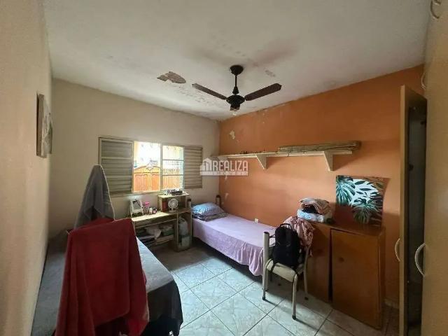 Casa / Sobrado para Venda em Uberaba/MG Nossa Senhora da Abadia 2 Quartos