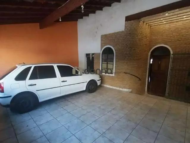 Casa / Sobrado para Venda em Uberaba/MG Nossa Senhora da Abadia