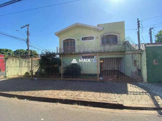 Casa / Sobrado para Venda em Uberaba/MG Nossa Senhora da Abadia 5 Quartos
