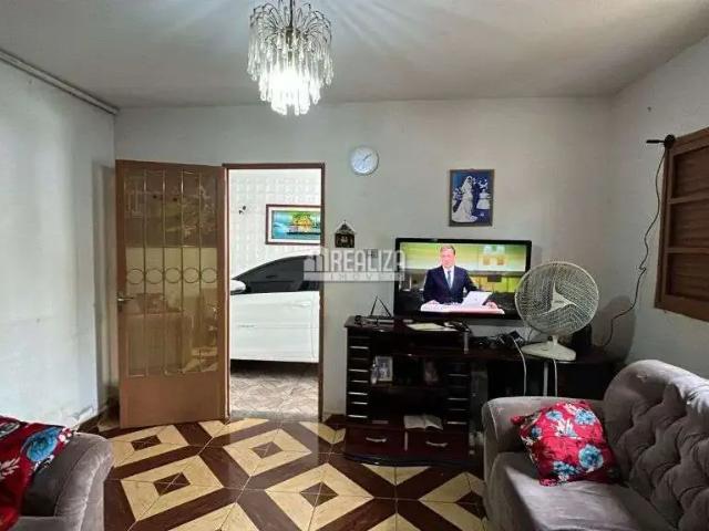 Casa / Sobrado para Venda em Uberaba/MG Nossa Senhora da Abadia 6 Quartos
