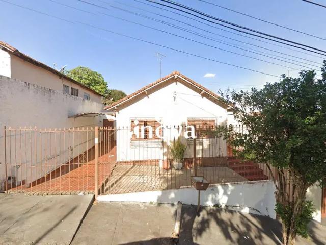 Casa / Sobrado para Venda em Uberaba/MG Núcleo Habitacional Silvério Cartafina