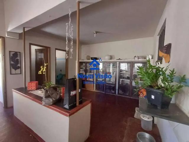 Casa / Sobrado para Venda em Uberaba/MG São Benedito 5 Quartos