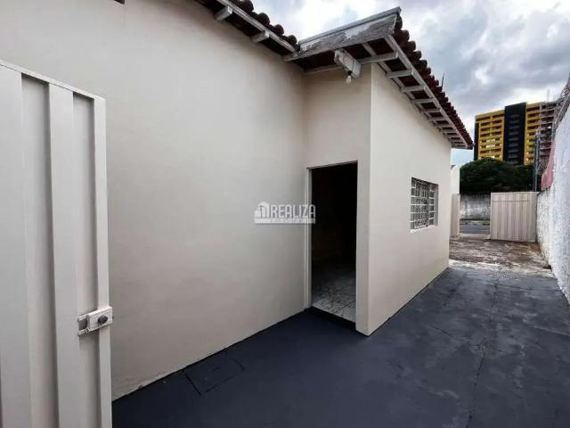 Casa / Sobrado para Venda em Uberaba/MG São Benedito 6 Quartos