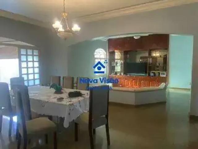 Casa / Sobrado para Venda em Uberaba/MG São Benedito 7 Quartos