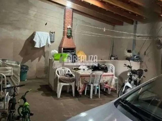 Casa / Sobrado para Venda em Uberaba/MG São José 2 Quartos
