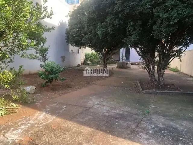 Casa / Sobrado para Venda em Uberaba/MG Santa Maria 3 Quartos