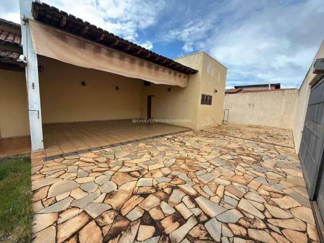 Casa / Sobrado para Venda em Uberaba/MG Santa Maria 4 Quartos