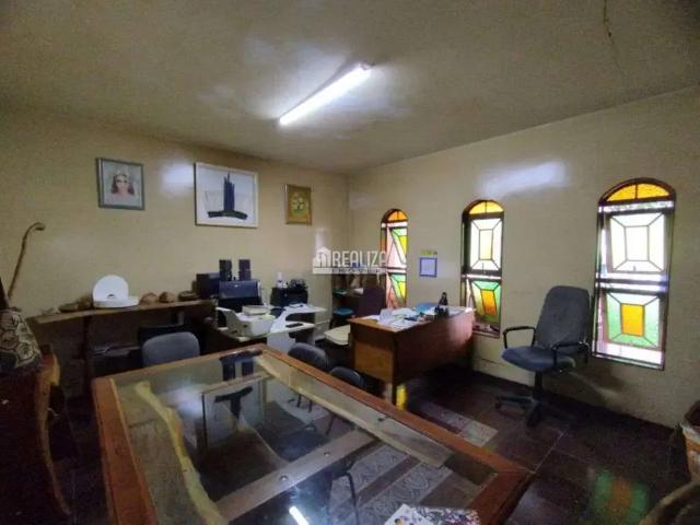 Casa / Sobrado para Venda em Uberaba/MG Santa Maria 6 Quartos