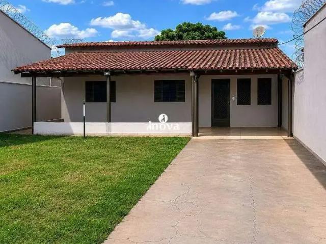 Casa / Sobrado para Venda em Uberaba/MG Santa Marta 3 Quartos