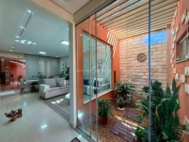 Casa / Sobrado para Venda em Uberaba/MG Santa Marta 5 Quartos