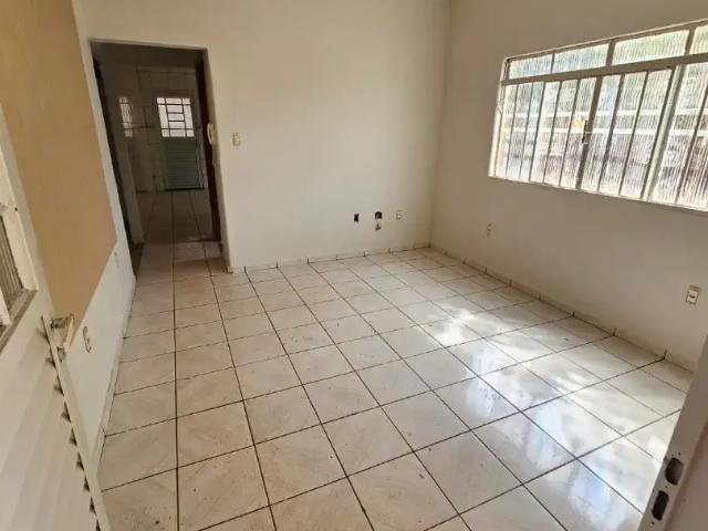 Casa / Sobrado para Venda em Uberaba/MG Pacaembu 3 Quartos