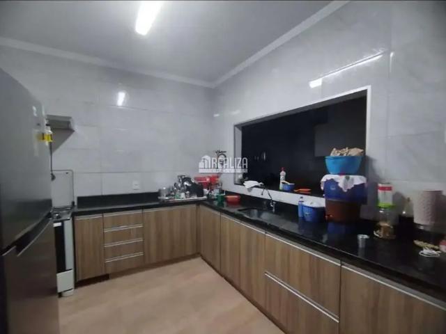 Casa / Sobrado para Venda em Uberaba/MG Parque Colibri 3 Quartos