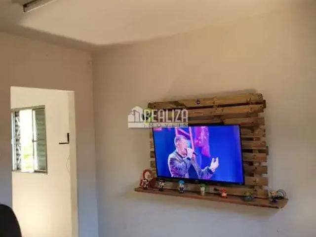 Casa / Sobrado para Venda em Uberaba/MG Parque das Américas 2 Quartos