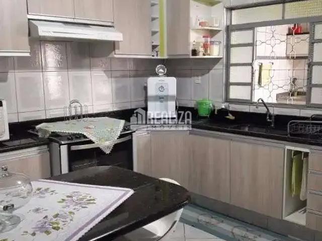 Casa / Sobrado para Venda em Uberaba/MG Parque das Américas 2 Quartos