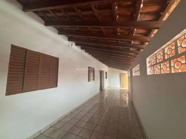 Casa / Sobrado para Venda em Uberaba/MG Parque das Américas 3 Quartos