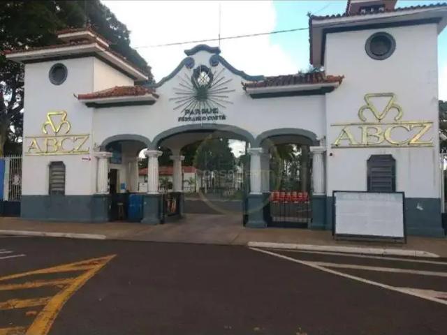 Casa / Sobrado para Venda em Uberaba/MG Parque das Américas 3 Quartos