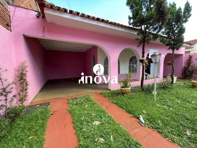 Casa / Sobrado para Venda em Uberaba/MG Parque das Américas 3 Quartos