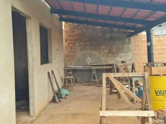 Casa / Sobrado para Venda em Uberaba/MG Parque das Aroeiras 2 Quartos