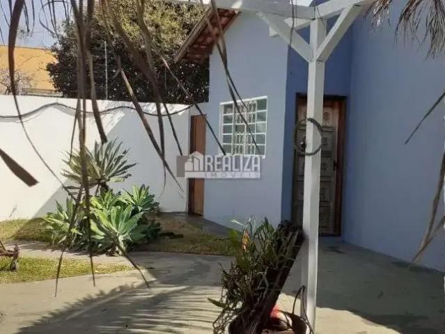 Casa / Sobrado para Venda em Uberaba/MG Parque das Gameleiras 2 Quartos