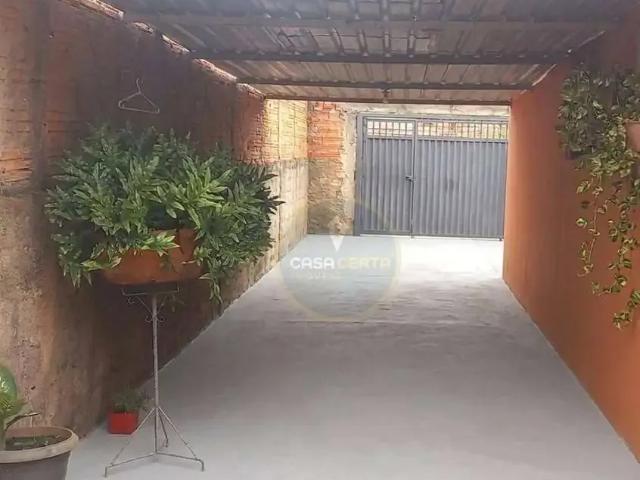 Casa / Sobrado para Venda em Uberaba/MG Parque das Gameleiras 2 Quartos