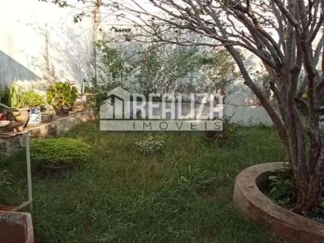 Casa / Sobrado para Venda em Uberaba/MG Parque das Gameleiras 3 Quartos