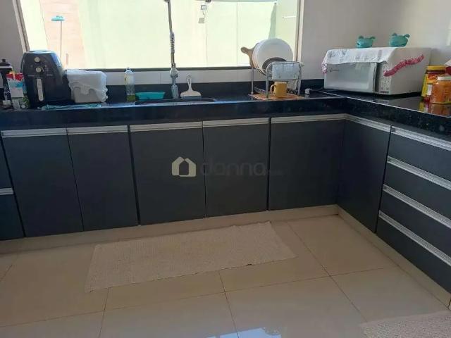 Casa / Sobrado para Venda em Uberaba/MG Parque das Laranjeiras 2 Quartos