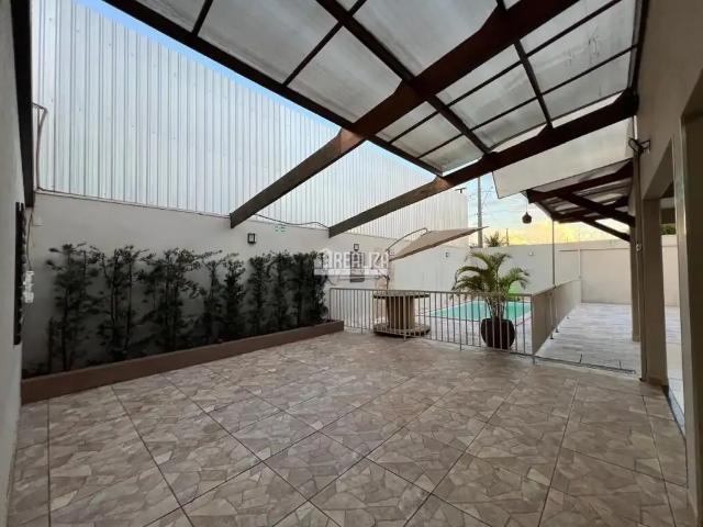 Casa / Sobrado para Venda em Uberaba/MG Parque das Laranjeiras 2 Quartos