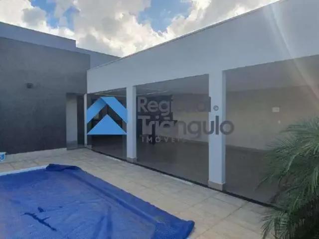 Casa / Sobrado para Venda em Uberaba/MG Parque das Laranjeiras 3 Quartos