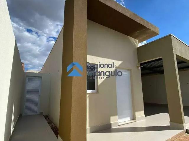 Casa / Sobrado para Venda em Uberaba/MG Parque das Laranjeiras 3 Quartos