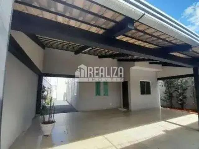 Casa / Sobrado para Venda em Uberaba/MG Parque das Laranjeiras II 3 Quartos