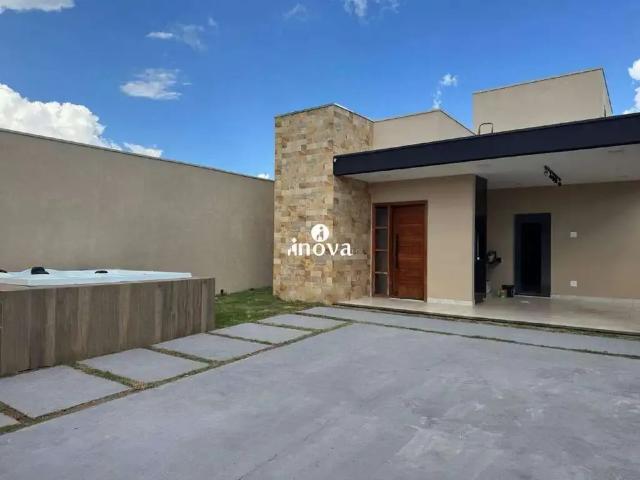 Casa / Sobrado para Venda em Uberaba/MG Parque das Laranjeiras II 3 Quartos