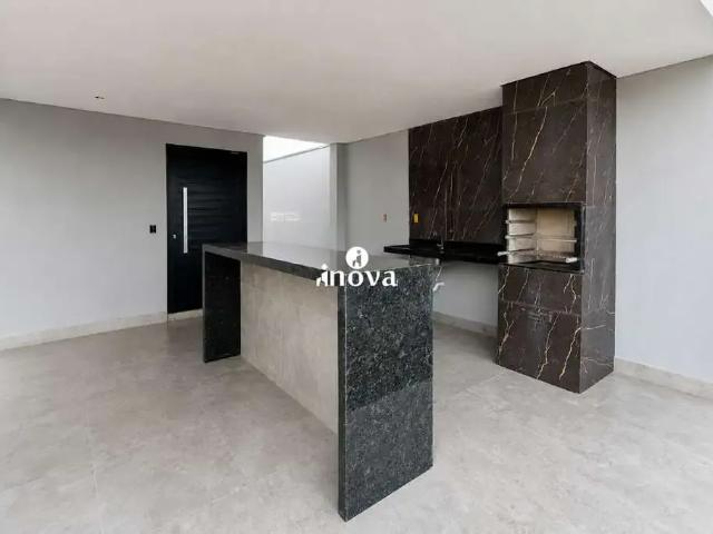 Casa / Sobrado para Venda em Uberaba/MG Parque das Laranjeiras II 2 Quartos