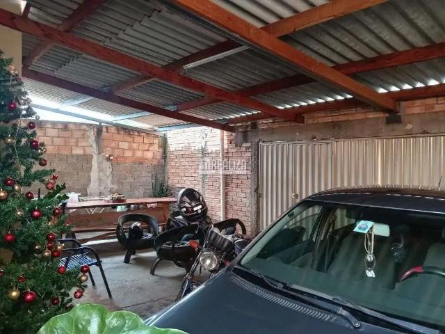 Casa / Sobrado para Venda em Uberaba/MG Parque dos Buritis 2 Quartos