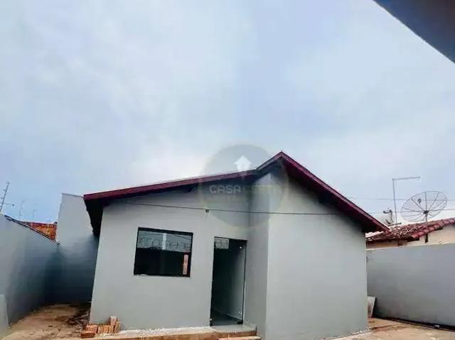 Casa / Sobrado para Venda em Uberaba/MG Parque dos Girassóis 2 Quartos
