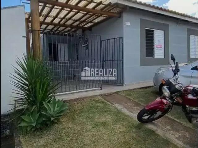 Casa / Sobrado para Venda em Uberaba/MG Recreio dos Bandeirantes 3 Quartos