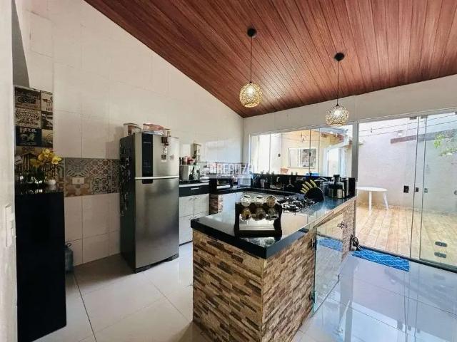 Casa / Sobrado para Venda em Uberaba/MG Recreio dos Bandeirantes 3 Quartos