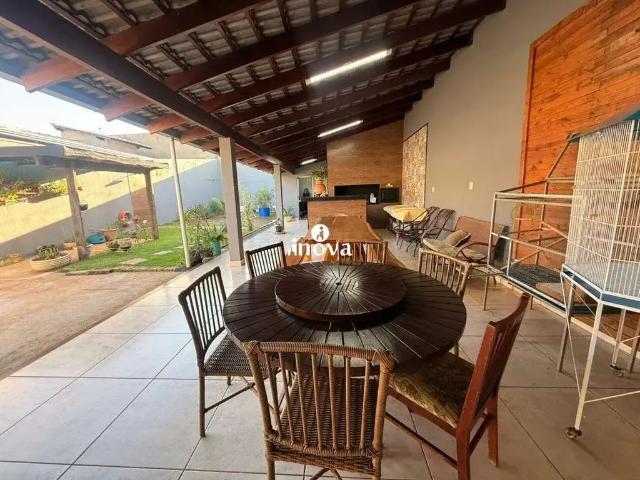 Casa / Sobrado para Venda em Uberaba/MG Jardim Induberaba 4 Quartos