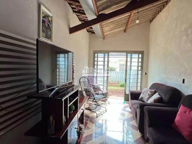 Casa / Sobrado para Venda em Uberaba/MG Residencial 2000 3 Quartos