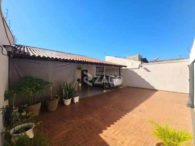 Casa / Sobrado para Venda em Uberaba/MG Residencial Palmeiras 3 Quartos