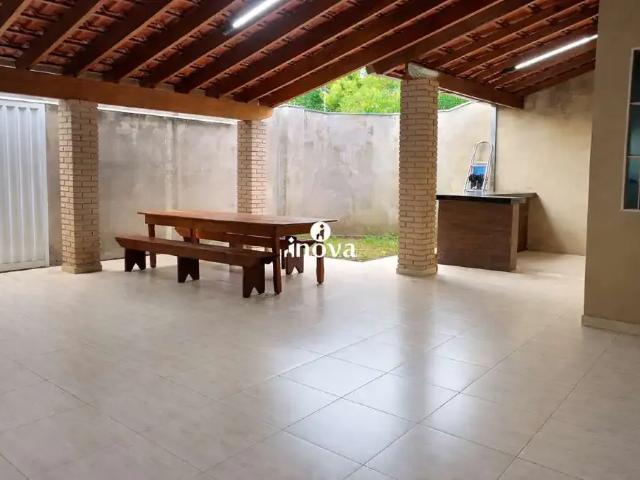 Casa / Sobrado para Venda em Uberaba/MG Residencial Presidente Tancredo Neves 2 Quartos