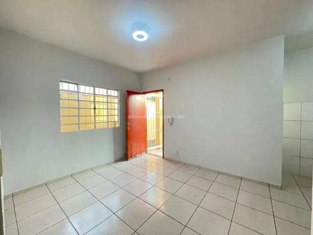 Casa / Sobrado para Venda em Uberaba/MG Residencial Presidente Tancredo Neves 2 Quartos