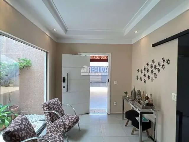 Casa / Sobrado para Venda em Uberaba/MG Residencial Presidente Tancredo Neves 3 Quartos