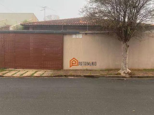 Casa / Sobrado para Venda em Uberaba/MG Universitário 3 Quartos