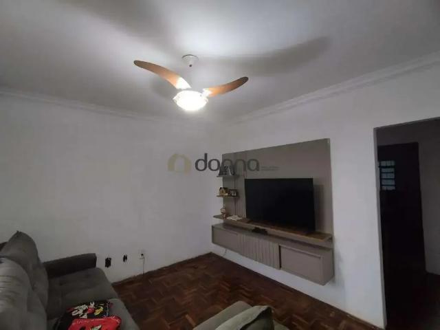 Casa / Sobrado para Venda em Uberaba/MG Universitário 3 Quartos