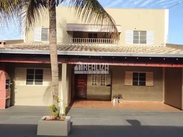 Casa / Sobrado para Venda em Uberaba/MG Vila Alvorada 3 Quartos