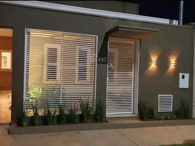 Casa / Sobrado para Venda em Uberaba/MG Vila Arquelau 3 Quartos