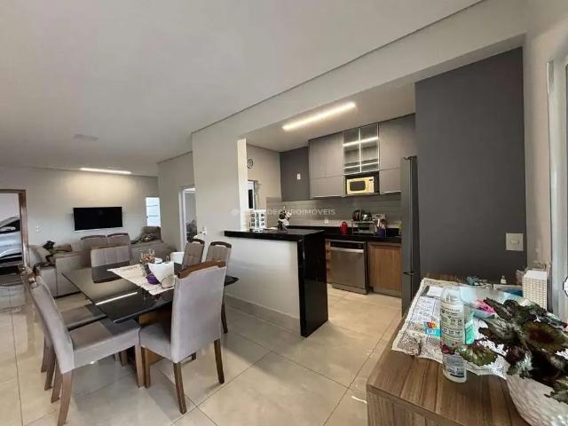Casa / Sobrado para Venda em Uberaba/MG Vila Celeste 3 Quartos