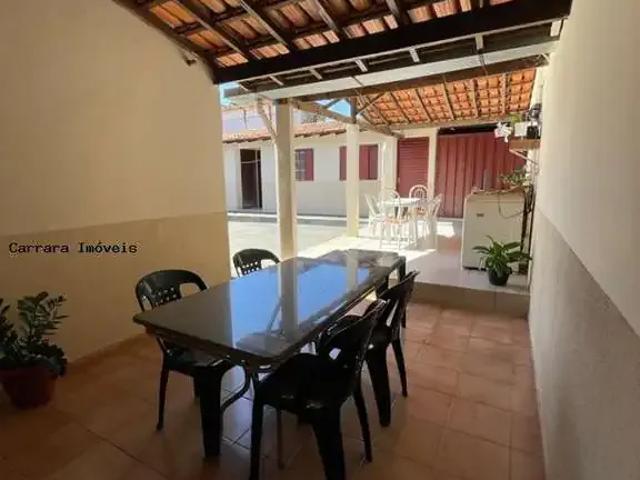 Casa / Sobrado para Venda em Uberlândia/MG Conjunto Segismundo Pereira 3 Quartos